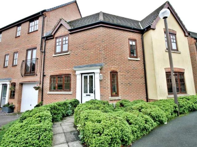 House to rent in Miserden Crescent, Westcroft, Milton Keynes, Buckinghamshire, MK4 | Leaders