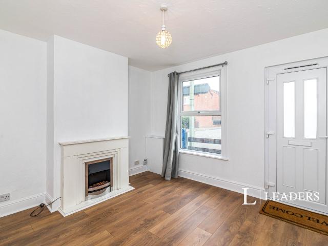 House to rent in Morton Road, Lowestoft, Suffolk, NR33 | Leaders