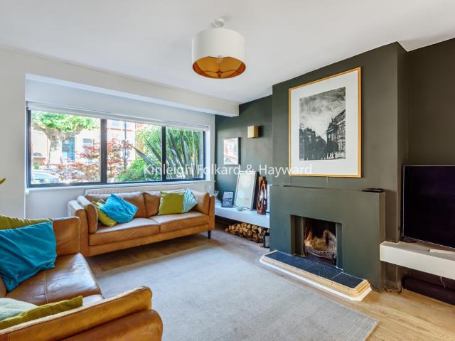 house to rent in Mount View Road, London, N4