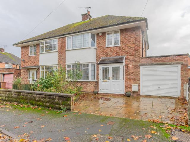 House to rent in Overlea Drive, Penarlag, Glannau Dyfrdwy, CH5 | Leaders