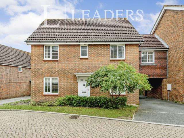 House to rent in Oakhill Chase, Crawley, RH10 | Leaders
