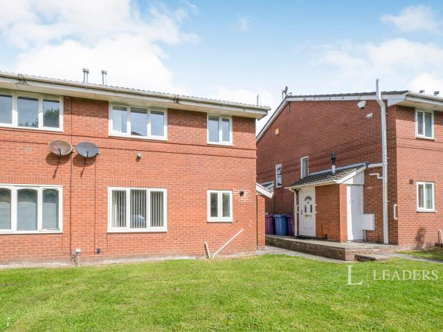 House to rent in Acorn Court, Liverpool, Merseyside, L8 | Leaders