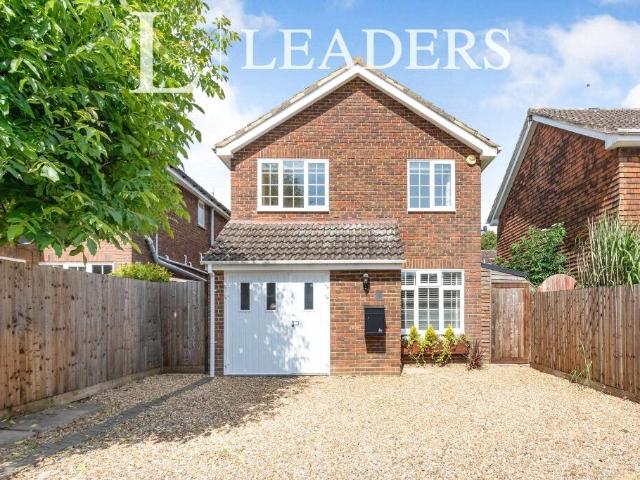 House to rent in Burleigh Piece, Buckingham, Buckinghamshire, MK18 | Leaders