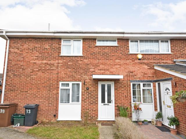 House to rent in Begonia Close, Chelmsford, CM1 | Leaders