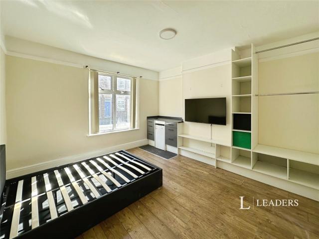 House to rent in Belvoir Road, Coalville, Leicestershire, LE67 | Leaders