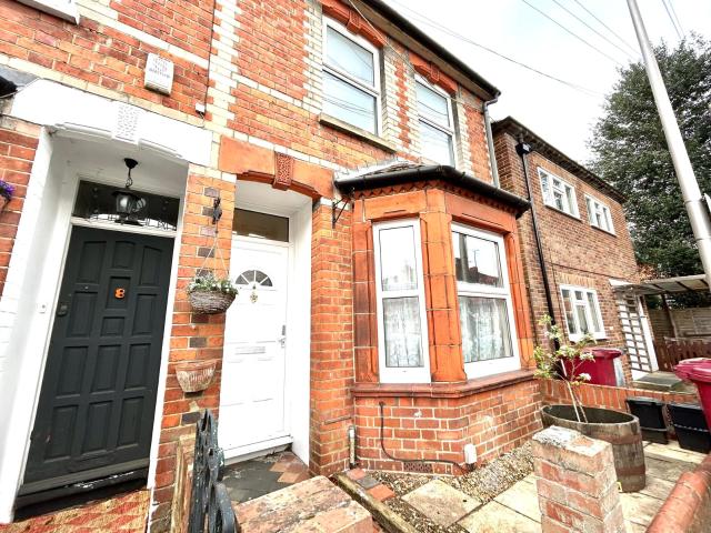 House to Rent in Berkshire Wilton Road PRL250175