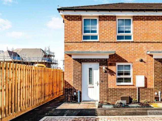 House to rent in Blackbird Road, Yapton, Arundel, West Sussex, BN18 | Leaders