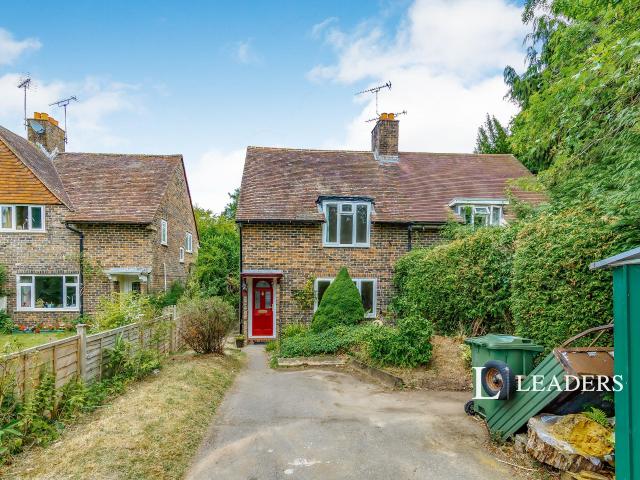 House to rent in Castlefields, Hartfield, TN7 | Leaders