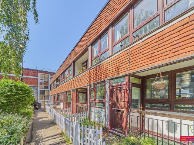 house to rent in Carlton Grove, Peckham, London, SE15