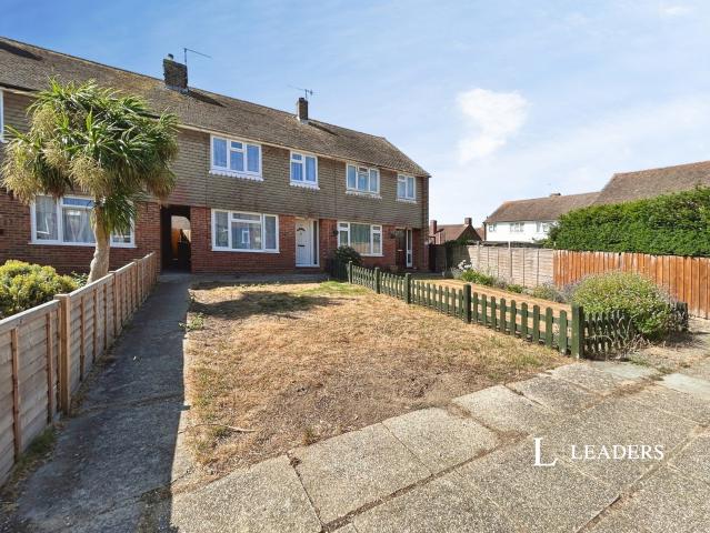 House to rent in Cedar Close, Worthing, West Sussex, BN13 | Leaders