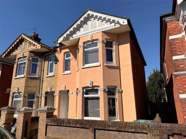 House to rent in Coventry Road, Southampton, Hampshire, SO15 | Leaders