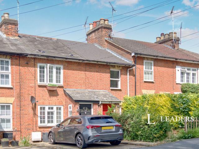 House to rent in Crescent Road, Warley, Brentwood, CM14 | Leaders