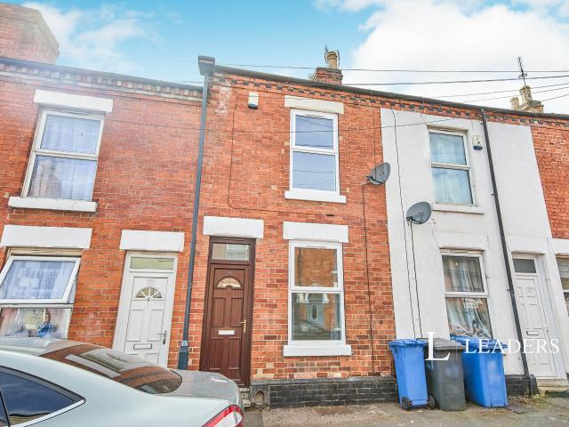 House to rent in Dover Street, Derby, Derbyshire, DE23 | Leaders