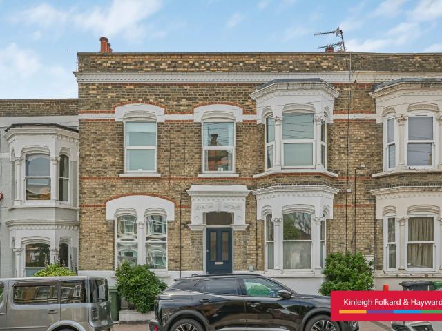 house to rent in Elm Park, London, SW2