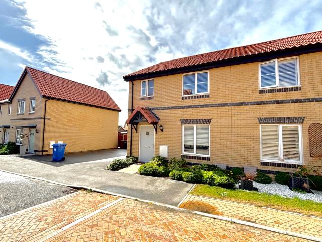 House to rent in Fawcett Road, Chilton, Sudbury, CO10 | Leaders