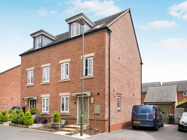 House to rent in Gilbert Young Close, Great Oldbury, Stonehouse, Gloucestershire, GL10 | Leaders