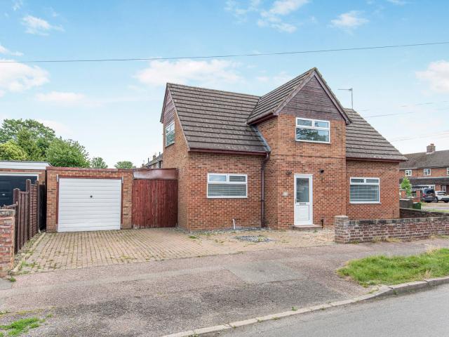 House to rent in Gothic Way, Arlesey, Bedfordshire, SG15 | Leaders
