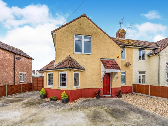 House to rent in Grantham Road, Eastleigh, SO50 | Leaders