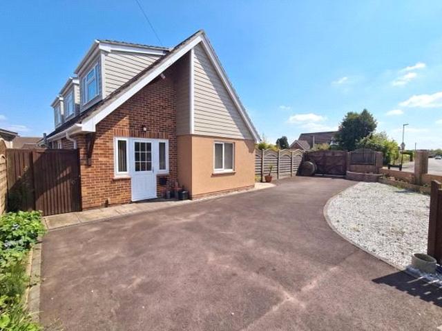 House to rent in Hunts Pond Road, Park Gate, Southampton, Hampshire, SO31 | Leaders