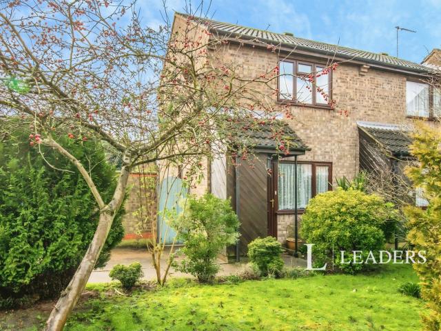 House to rent in Harebell Way, Lowestoft, Suffolk, NR33 | Leaders