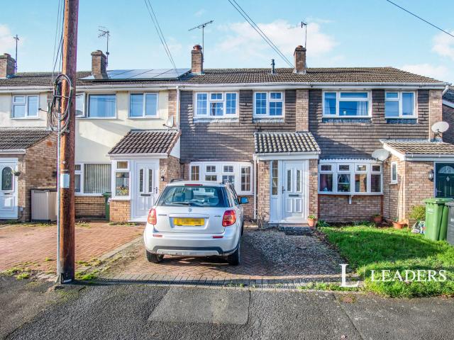 House to rent in Hawkwood Crescent, Worcester, Worcestershire, WR2 | Leaders