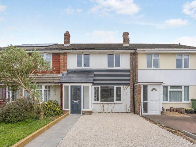 House to rent in Kennedy Avenue, Fareham, Hampshire, PO15 | Leaders