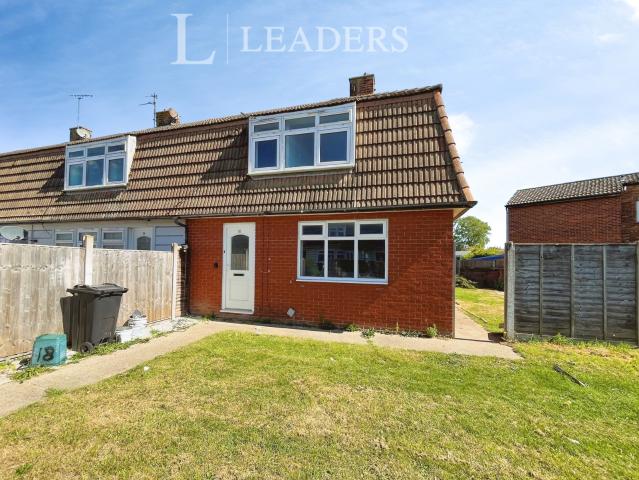 House to rent in Lake Walk, Clacton on Sea, CO15 | Leaders