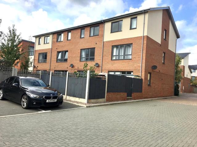 House to rent in Langham Way, Ashland, Milton Keynes, MK6 | Leaders