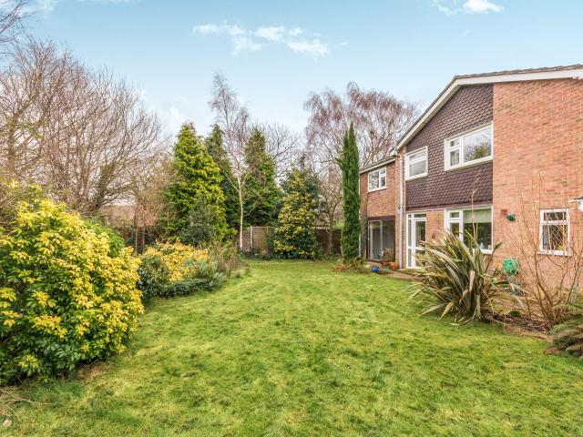 House to rent in Langley Way, Hemingford Grey, Huntingdon, PE28 | Leaders