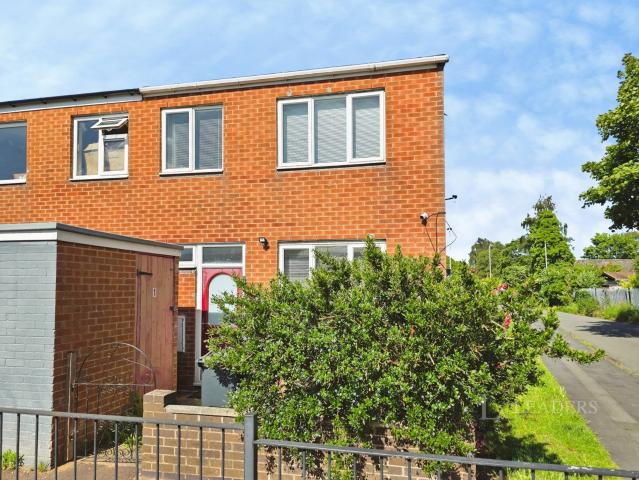 House to rent in Lewis Road, Loughborough, Leicestershire, LE11 | Leaders
