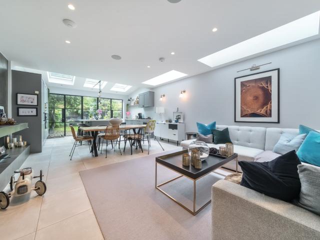 house to rent in Littleton Street, London, SW18