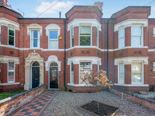 House to rent in Park Avenue, WR3 | Leaders
