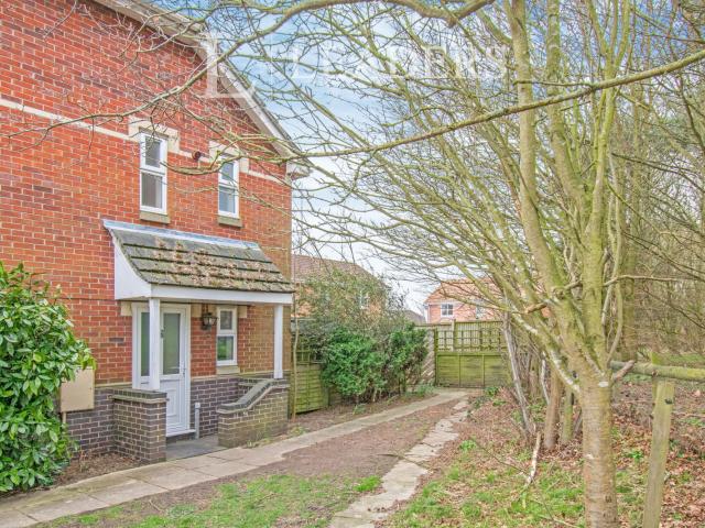 House to rent in Parliament Court, Norwich, NR7 | Leaders