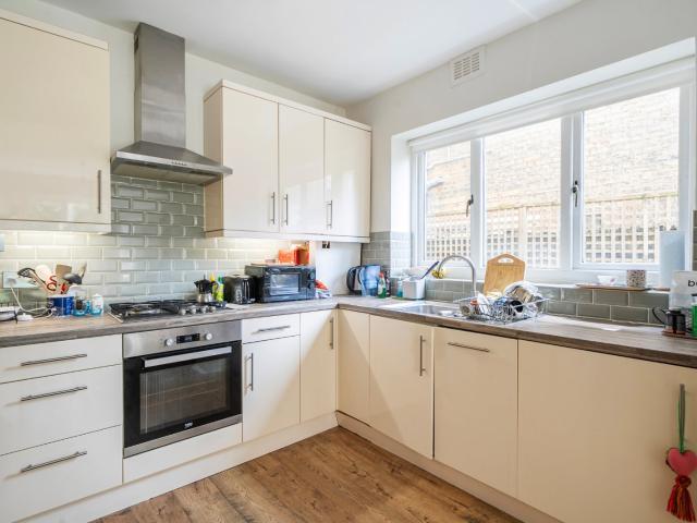 house to rent in Portnall Road, Queens Park, London, W9