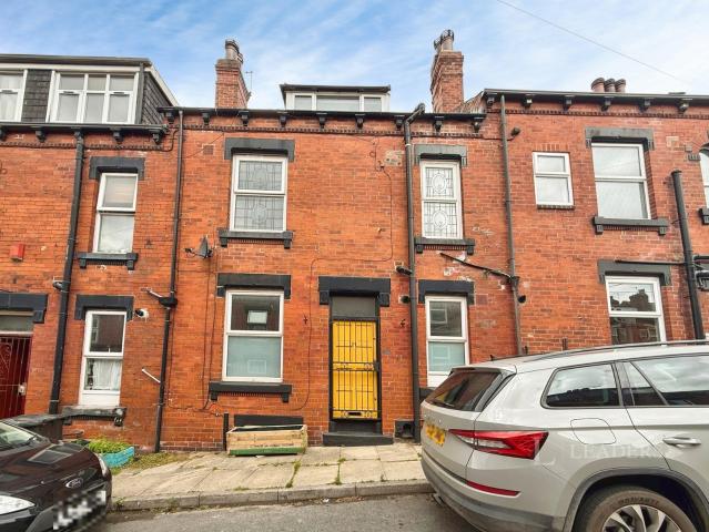 House to rent in Quarry Place, Leeds, West Yorkshire, LS6 | Leaders
