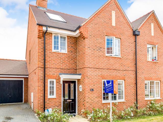 House to rent in Rogers Lane, Buckingham, Buckinghamshire, MK18 | Leaders