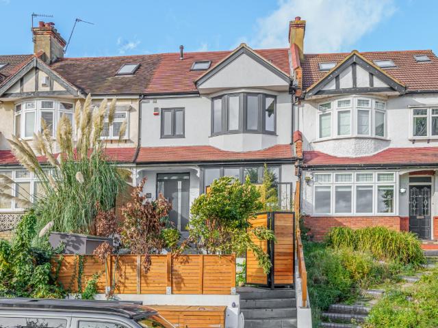 house to rent in Ross Road, South Norwood, London, SE25