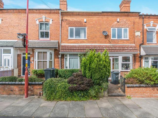 House to rent in Rowheath Road, Kings Norton, Birmingham, West Midlands, B30 | Leaders