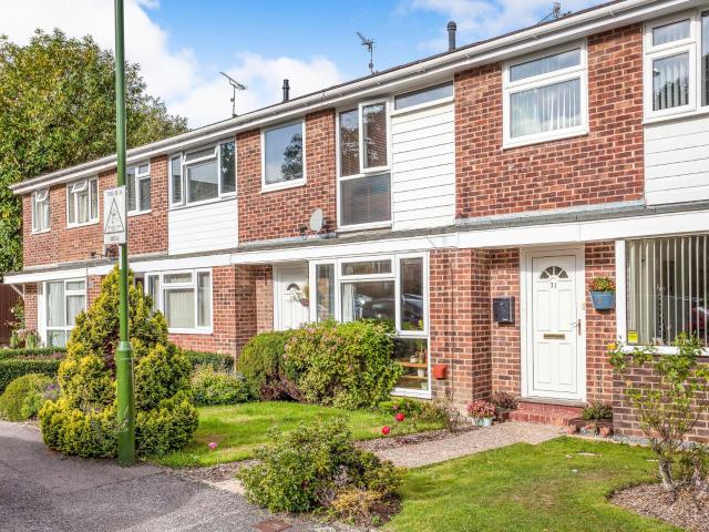 House to rent in Rothley Chase, Haywards Heath, RH16 | Leaders