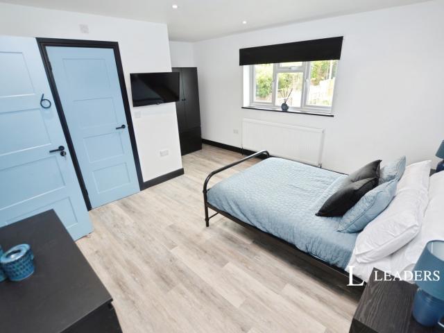 House to rent in St. Andrews Avenue, Colchester, Essex, CO4 | Leaders