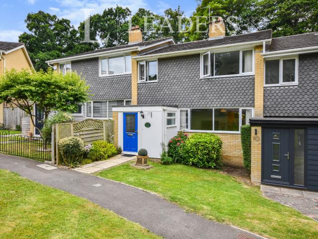 House to rent in St Georges Close, Christchurch, BH23 | Leaders