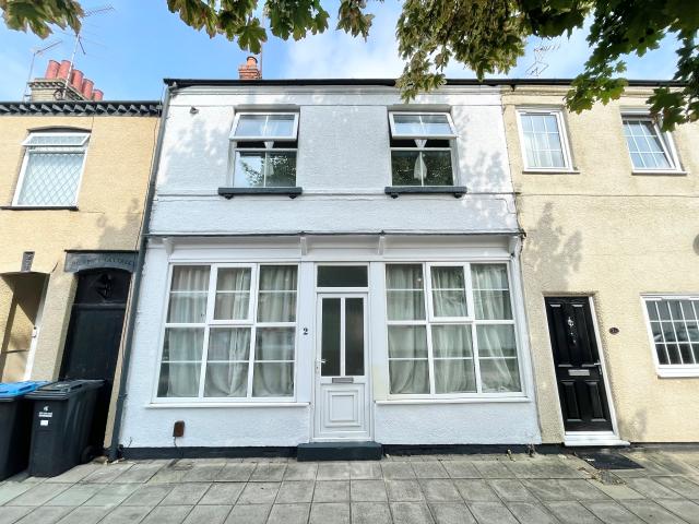 House to rent in St. Giles Street, New Bradwell, Milton Keynes, MK13 | Leaders