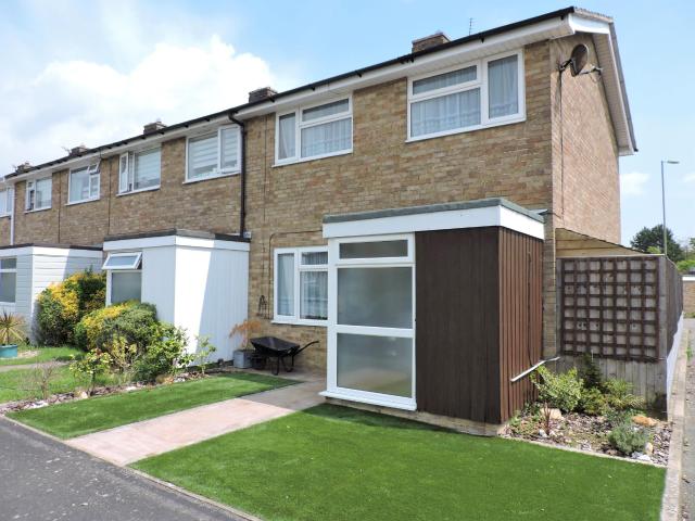 House to rent in St. James Way, Fareham, PO16 | Leaders