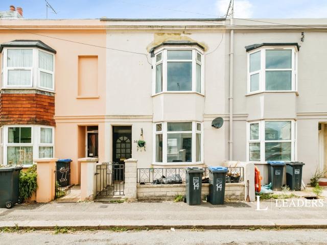 House to rent in Stanhope Road, Worthing, BN11 | Leaders
