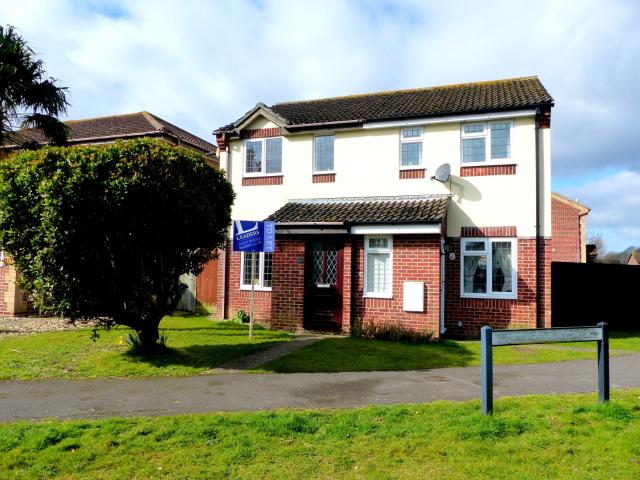 House to rent in Satinwood Close, Middleton On Sea, PO22 | Leaders