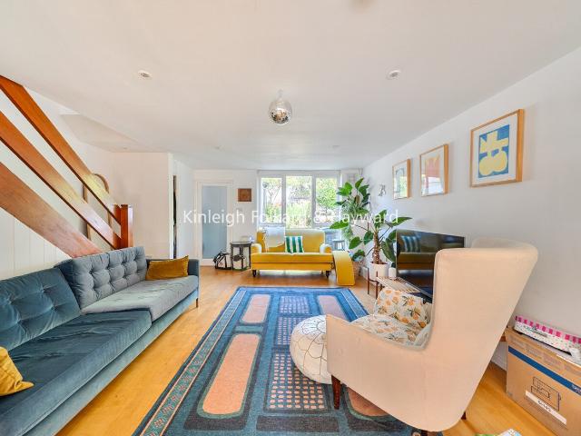 house to rent in Shepherds Close, Highgate, London, N6