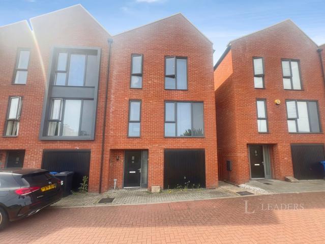 House to rent in Somerset Close, Derby, Derbyshire, DE22 | Leaders