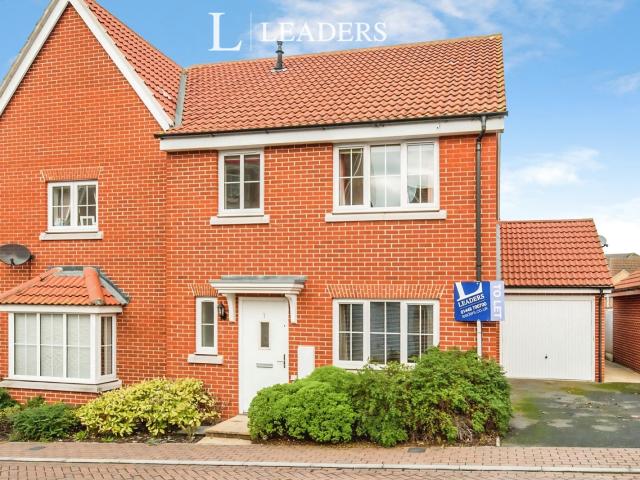 House to rent in Song Thrush Close, Stowmarket, IP14 | Leaders