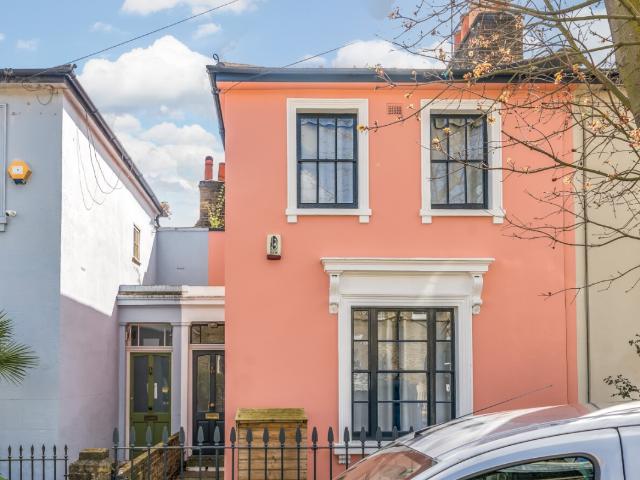house to rent in Southwell Road, London, SE5