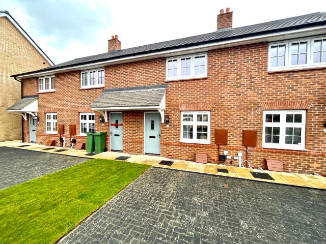 House to rent in Thurso Way, Lubbesthorpe, Leicester, LE19 | Leaders